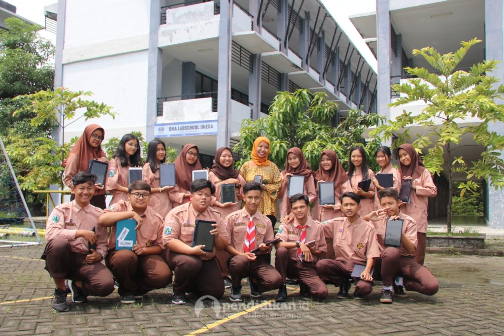 Tinggalkan Cara Konvensional, SMA Labschool UNESA Menjadi Sekolah Masa ...